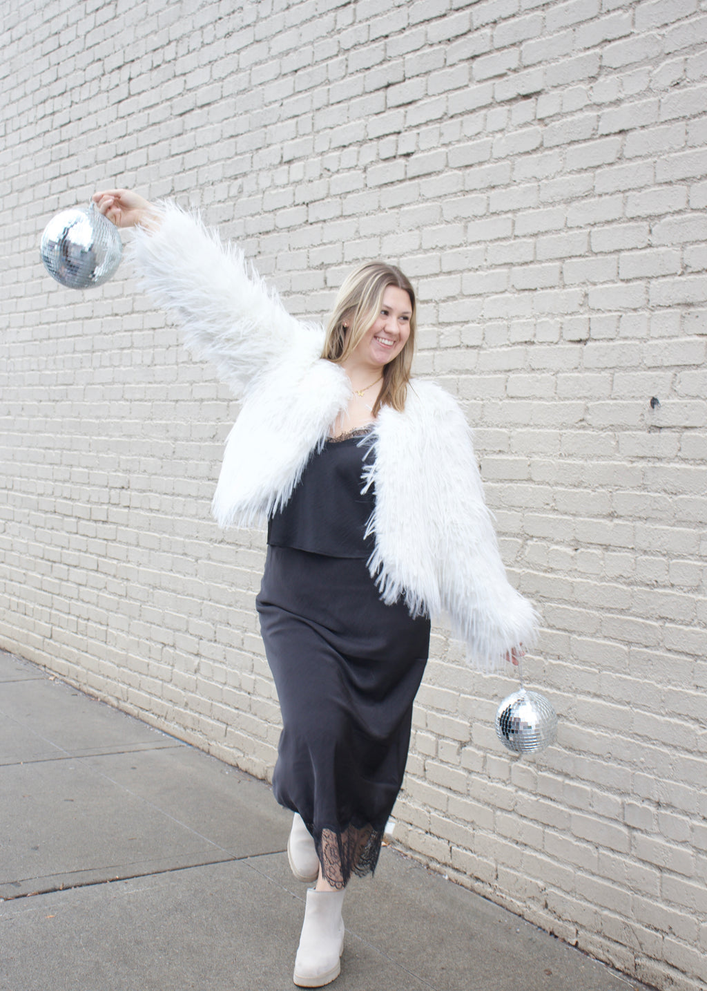 Cyndi Faux Fur Jacket - Warm White – Anchora Bella Boutique
